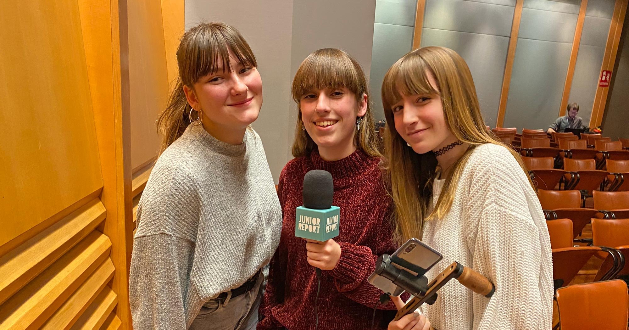 Proyecto Junior Report RED 2025/2026 (esp)